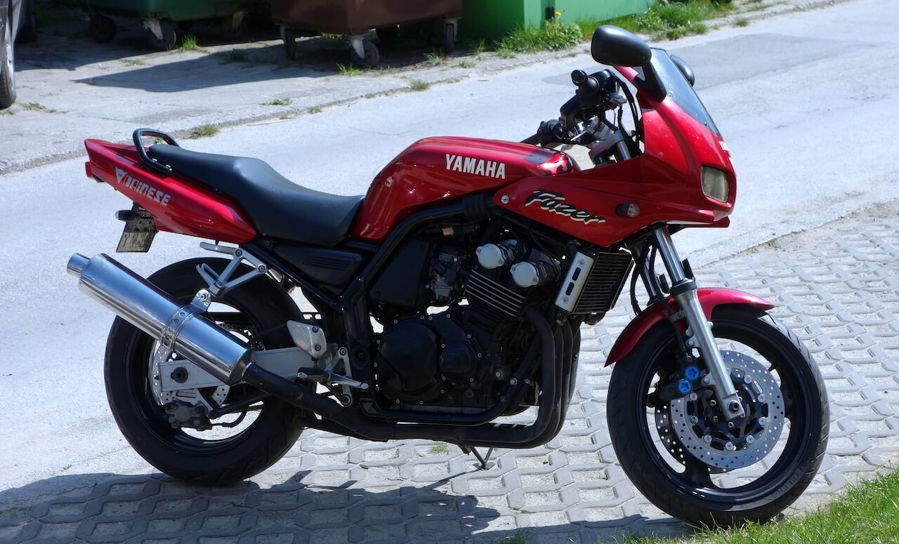 Assurance moto Yamaha FZS FAZER 600 : comment assurer une Yamaha FZS ...